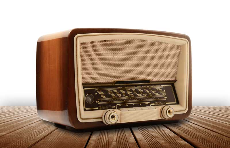 7 experiências em que o rádio vira educação - Centro de Referências em ...