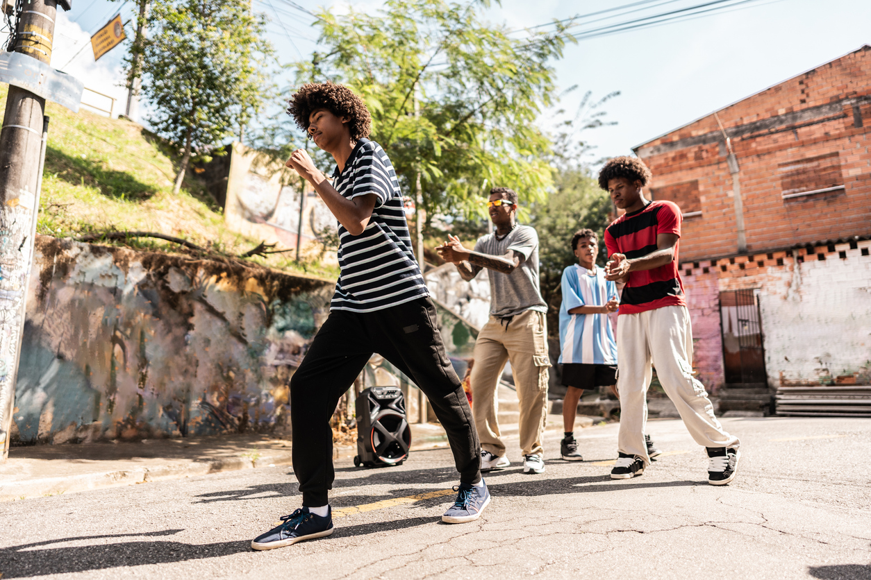 Funk na escola: como aliar música, matemática e crítica social - Centro ...